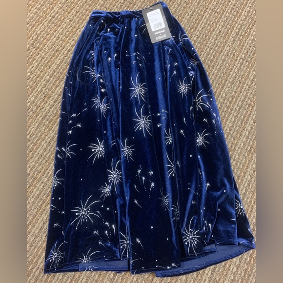 Modcloth | Skirts | Modcloth Colectif Blue Velvet Star Skirt Nwt | Poshmark